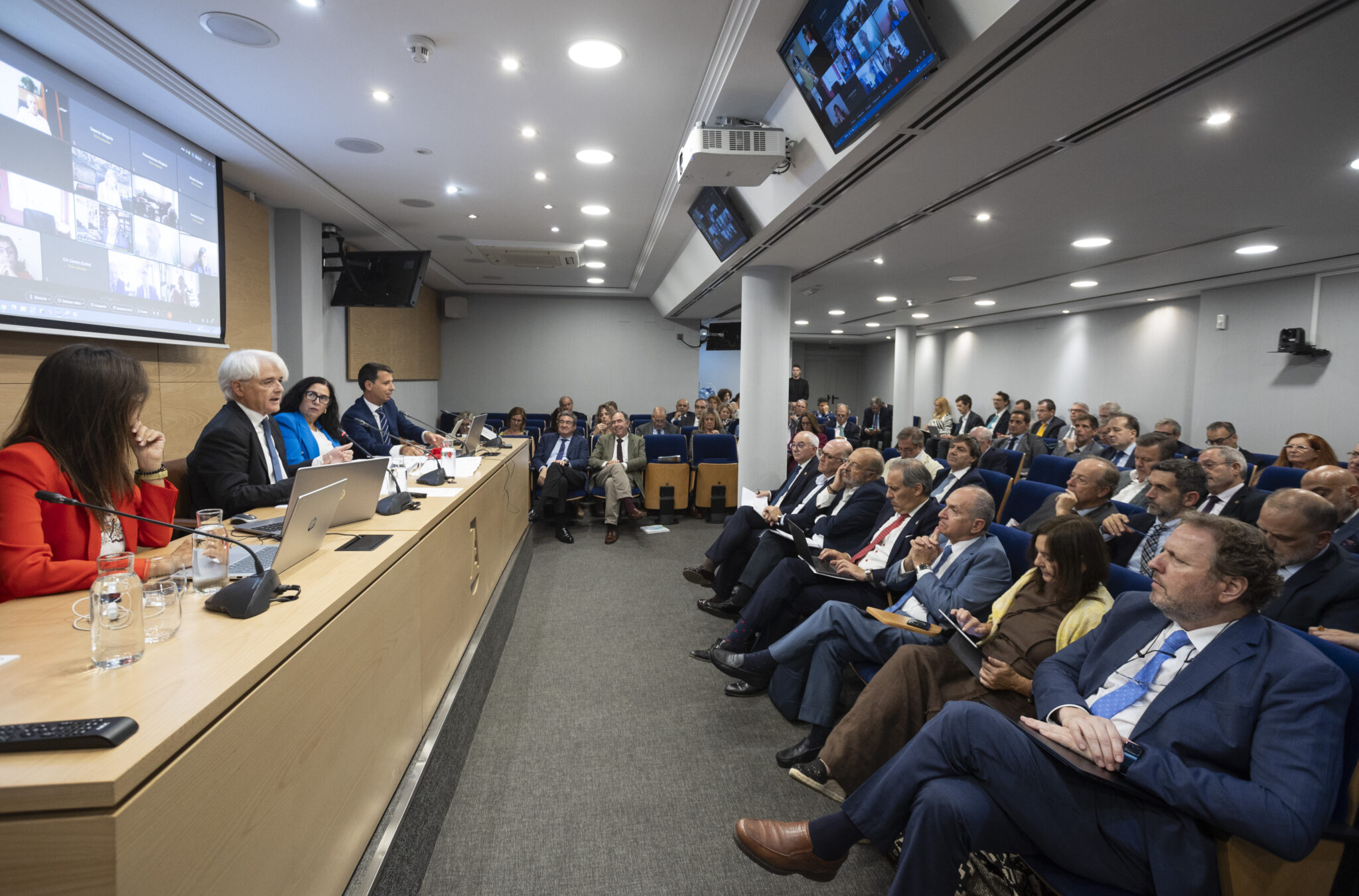 Prawnicy żądają godziwych emerytur dla alternatywnych mutualistów ... Prawnicy żądają godziwych emerytur dla alternatywnych mutualistów ...